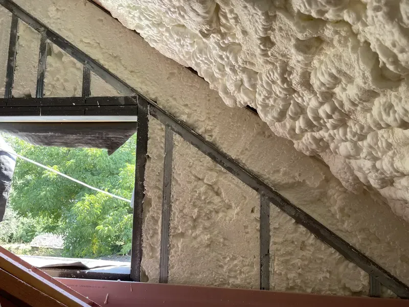 Purhab szigetelés | 70%-kal csökkentheti számláját! | Rapid Heat